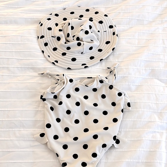 Jessica Simpson | Swim | Jessica Simpson Polka Dot Suit With Hat 4t | Poshmark